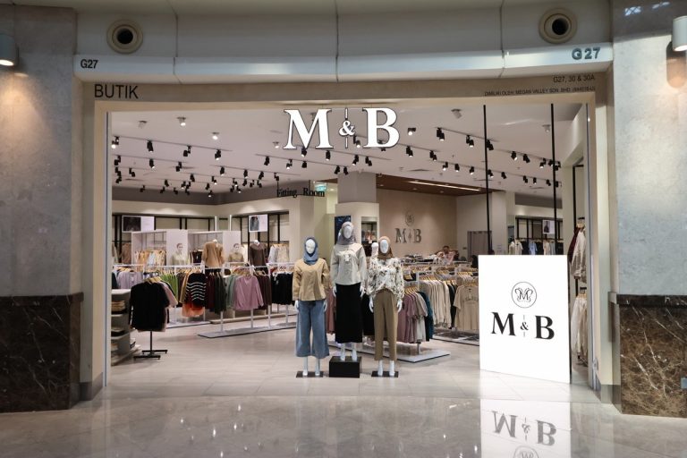 M&B – the Curve Shopping Mall