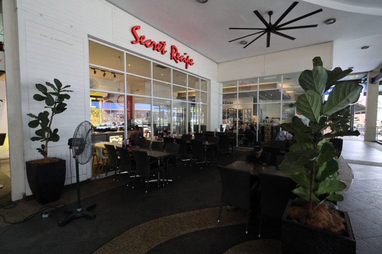 Secret Recipe – the Curve Shopping Mall