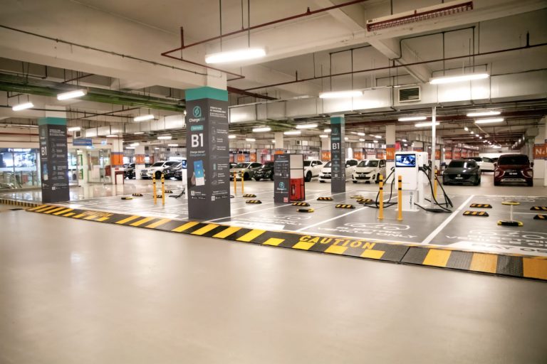 About Us – the Curve Shopping Mall