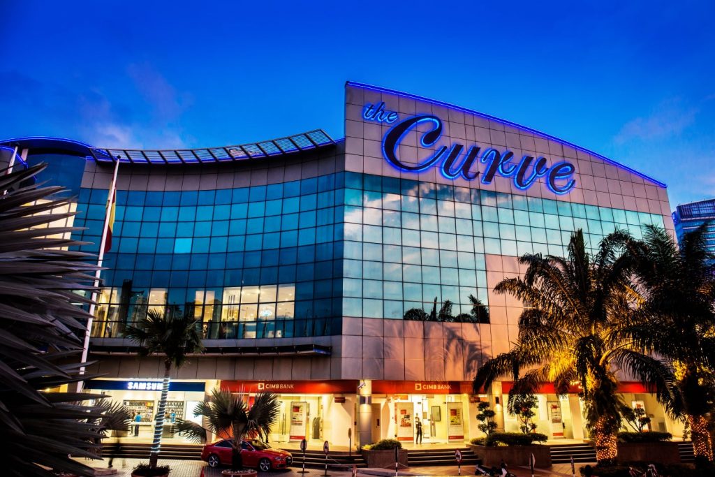 About Us – the Curve Shopping Mall