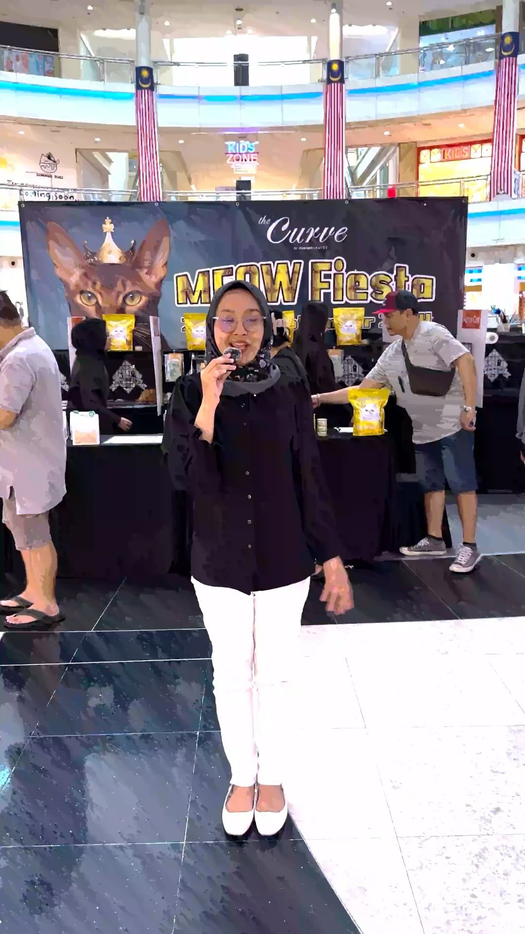 Shop – the Curve Shopping Mall